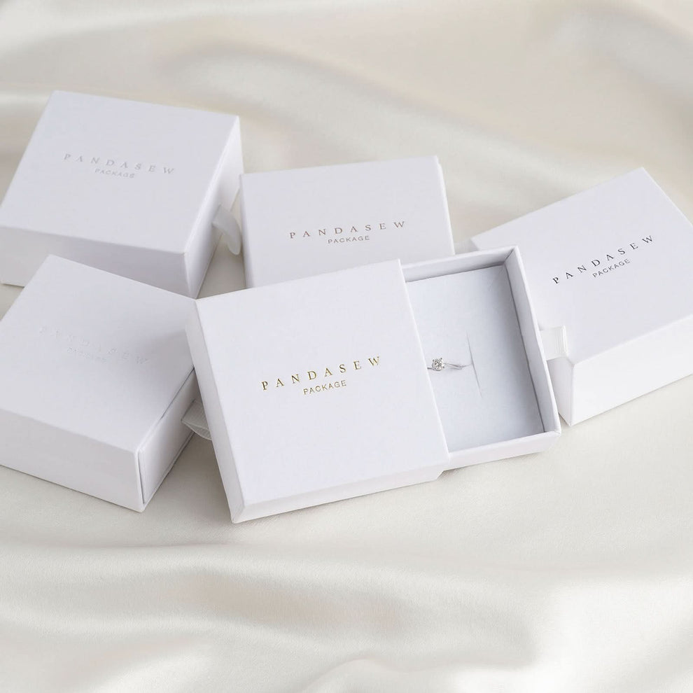 50pcs custom logo jewelry boxes with logo printing free shipping – PandaSew